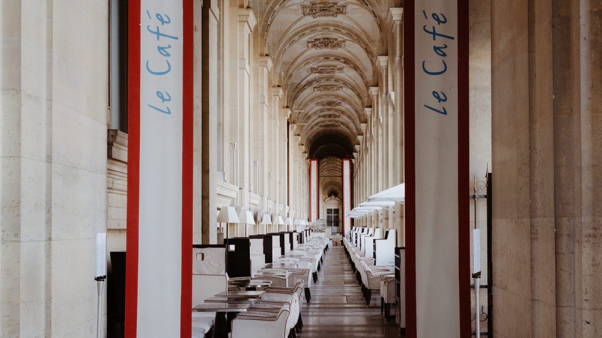 Le Café Marly